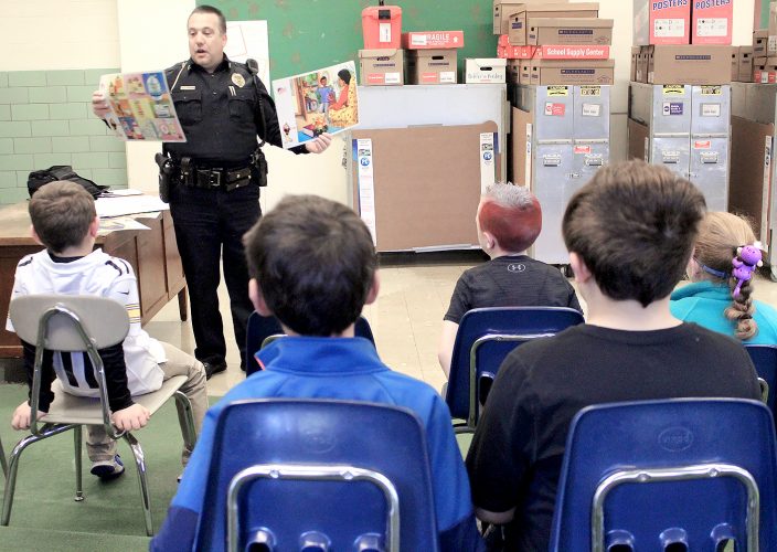 DARE program stresses good choices | News, Sports, Jobs - The Herald Star